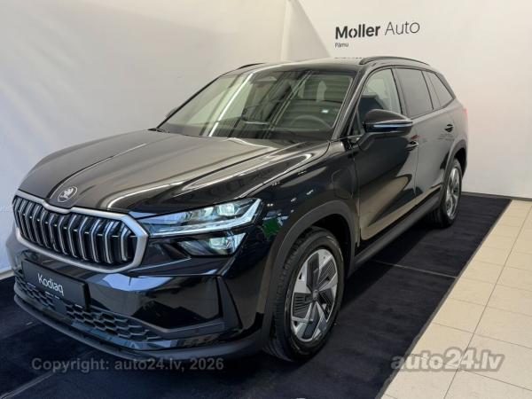 Melns Skoda Kodiaq 2026 Pērnava, ar dzinēja tilpumu 1.50 L un nobraukumu 5 tūkst. km par 44200 €, foto 1 vietnē AUTOMOTO.COM.LV