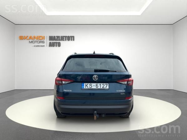 Blue Skoda Kodiaq 2017 in Riga, with an engine capacity of 2.00 L and mileage of 188 thousand km for 18790 €, photo 5 on AUTOMOTO.COM.LV