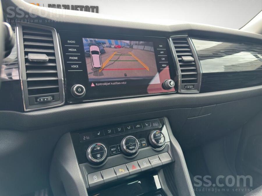Синий Шкода Kodiaq 2017 в Рига, объемом двигателя 2.00 л и пробегом 188 тыс. км за 18790 €, фото 16 на AUTOMOTO.COM.LV