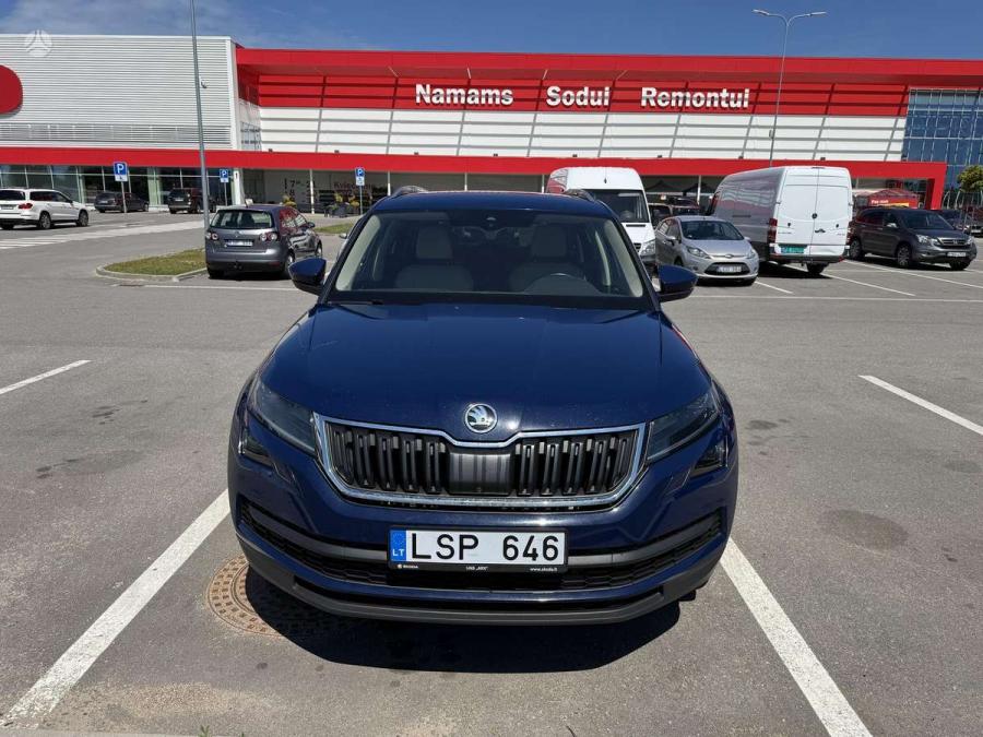 Blue Skoda Kodiaq 2017 in Kaunas, with an engine capacity of 1.98 L and mileage of 208 thousand km for 17200 €, photo 3 on AUTOMOTO.COM.LV