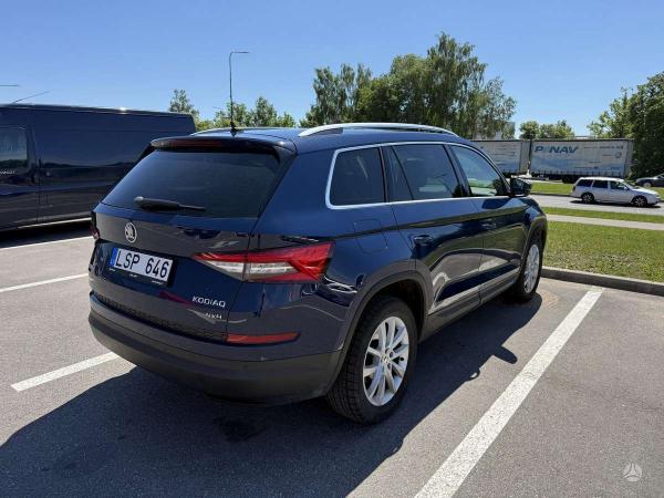 Blue Skoda Kodiaq 2017 in Kaunas, with an engine capacity of 1.98 L and mileage of 208 thousand km for 17200 €, photo 6 on AUTOMOTO.COM.LV