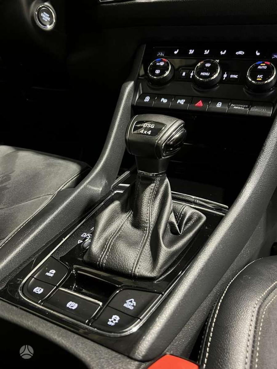 Синий Шкода Kodiaq 2017 в Клайпеда, объемом двигателя 1.97 л и пробегом 213 тыс. км за 19999 €, фото 9 на AUTOMOTO.COM.LV