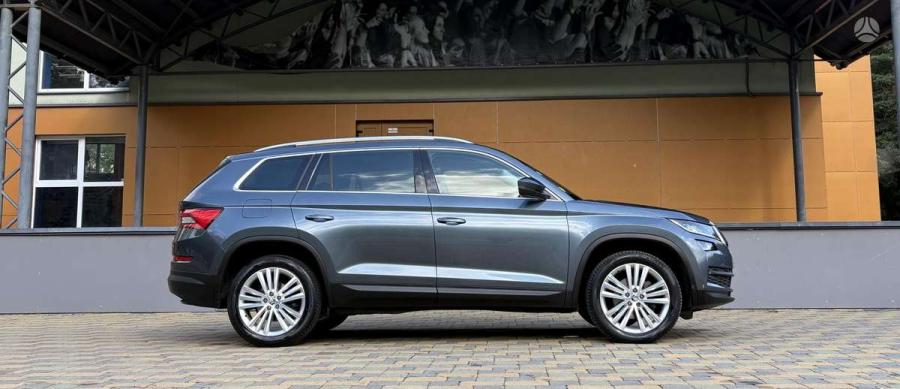 Синий Шкода Kodiaq 2017 в Друскининкай, объемом двигателя 1.97 л и пробегом 188 тыс. км за 20000 €, фото 4 на AUTOMOTO.COM.LV