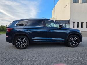 Zils Skoda Kodiaq 2018 Tallina, ar dzinēja tilpumu 1.50 L un nobraukumu 72 tūkst. km par 24100 €, foto 3 vietnē AUTOMOTO.COM.LV