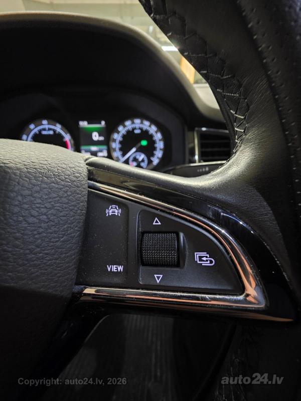 Zils Skoda Kodiaq 2018 Tallina, ar dzinēja tilpumu 1.50 L un nobraukumu 72 tūkst. km par 24100 €, foto 8 vietnē AUTOMOTO.COM.LV