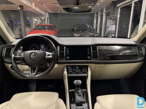 Zils Skoda Kodiaq 2018 Mārupe, ar dzinēja tilpumu 2.00 L un nobraukumu 159 tūkst. km par 19990 €, foto 11 vietnē AUTOMOTO.COM.LV