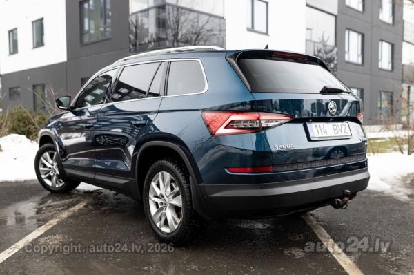 Zils Skoda Kodiaq 2018 Tallina, ar dzinēja tilpumu 1.40 L un nobraukumu 207 tūkst. km par 14990 €, foto 2 vietnē AUTOMOTO.COM.LV