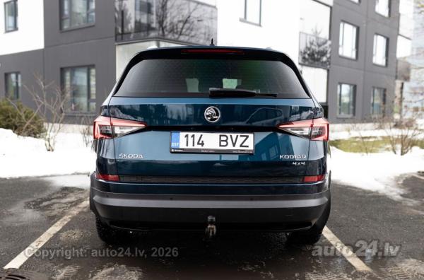 Zils Skoda Kodiaq 2018 Tallina, ar dzinēja tilpumu 1.40 L un nobraukumu 207 tūkst. km par 14990 €, foto 3 vietnē AUTOMOTO.COM.LV