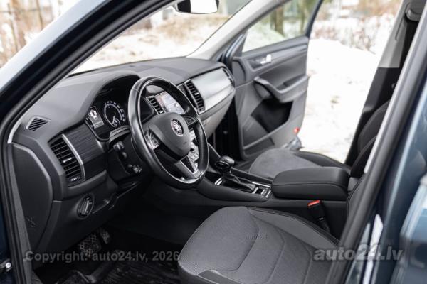 Zils Skoda Kodiaq 2018 Tallina, ar dzinēja tilpumu 1.40 L un nobraukumu 207 tūkst. km par 14990 €, foto 7 vietnē AUTOMOTO.COM.LV