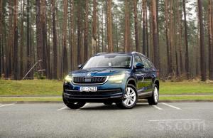 Синий Шкода Kodiaq 2018 в Рига, объемом двигателя 1.40 л и пробегом 235 тыс. км за 15791 €, фото  на AUTOMOTO.COM.LV