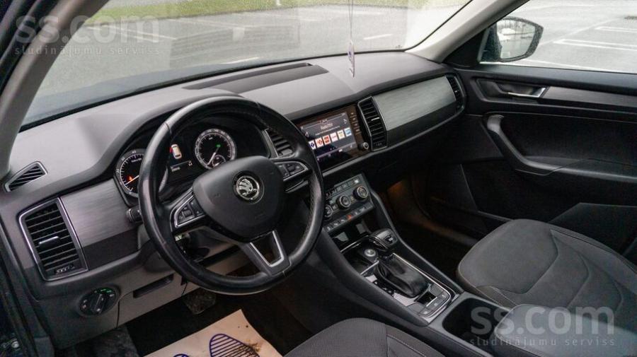 Zils Skoda Kodiaq 2018 Rīga, ar dzinēja tilpumu 1.40 L un nobraukumu 235 tūkst. km par 15791 €, foto 10 vietnē AUTOMOTO.COM.LV