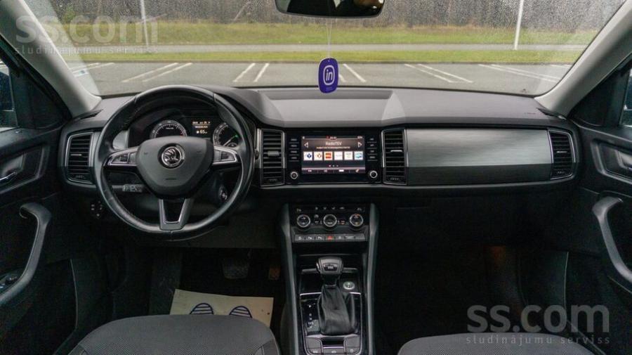 Zils Skoda Kodiaq 2018 Rīga, ar dzinēja tilpumu 1.40 L un nobraukumu 235 tūkst. km par 15791 €, foto 12 vietnē AUTOMOTO.COM.LV