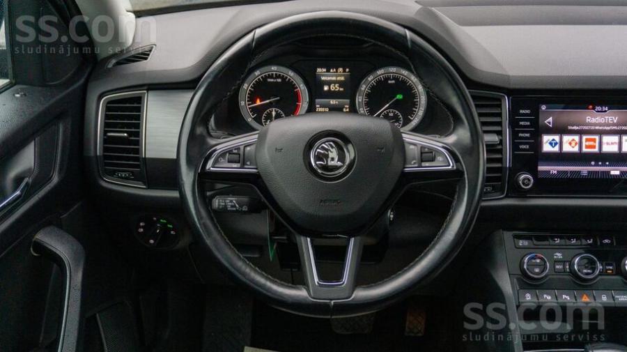 Zils Skoda Kodiaq 2018 Rīga, ar dzinēja tilpumu 1.40 L un nobraukumu 235 tūkst. km par 15791 €, foto 14 vietnē AUTOMOTO.COM.LV