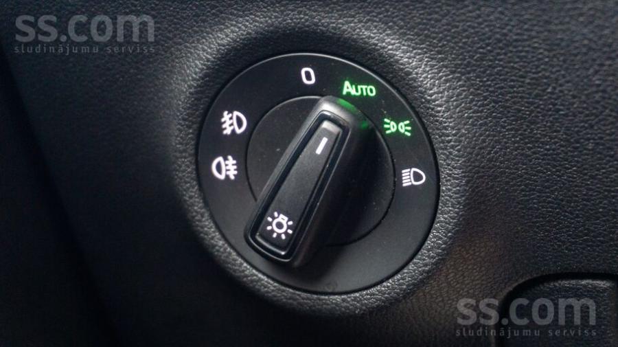 Zils Skoda Kodiaq 2018 Rīga, ar dzinēja tilpumu 1.40 L un nobraukumu 235 tūkst. km par 15791 €, foto 25 vietnē AUTOMOTO.COM.LV