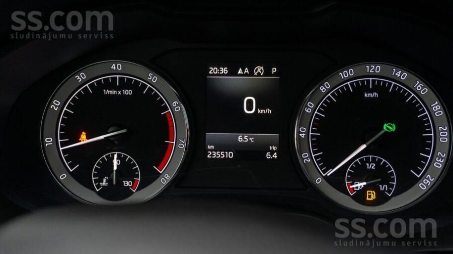 Zils Skoda Kodiaq 2018 Rīga, ar dzinēja tilpumu 1.40 L un nobraukumu 235 tūkst. km par 15791 €, foto 26 vietnē AUTOMOTO.COM.LV