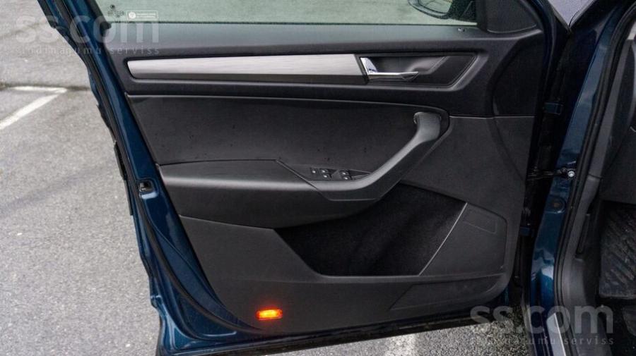 Zils Skoda Kodiaq 2018 Rīga, ar dzinēja tilpumu 1.40 L un nobraukumu 235 tūkst. km par 15791 €, foto 27 vietnē AUTOMOTO.COM.LV