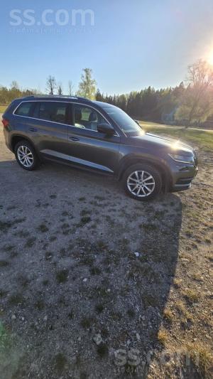 Zils Skoda Kodiaq 2018 Ogre, ar dzinēja tilpumu 2.00 L un nobraukumu 237 tūkst. km par 16200 €, foto 3 vietnē AUTOMOTO.COM.LV