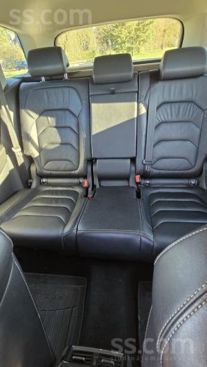Zils Skoda Kodiaq 2018 Ogre, ar dzinēja tilpumu 2.00 L un nobraukumu 237 tūkst. km par 16200 €, foto 13 vietnē AUTOMOTO.COM.LV