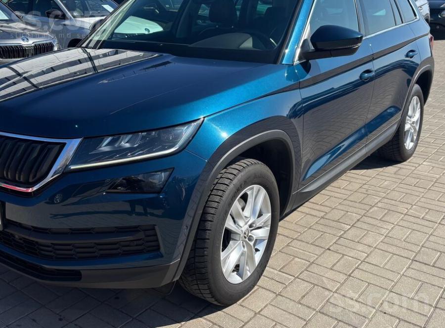 Blue Skoda Kodiaq 2018 in Riga, with an engine capacity of 1.50 L and mileage of 107 thousand km for 18900 €, photo 1 on AUTOMOTO.COM.LV