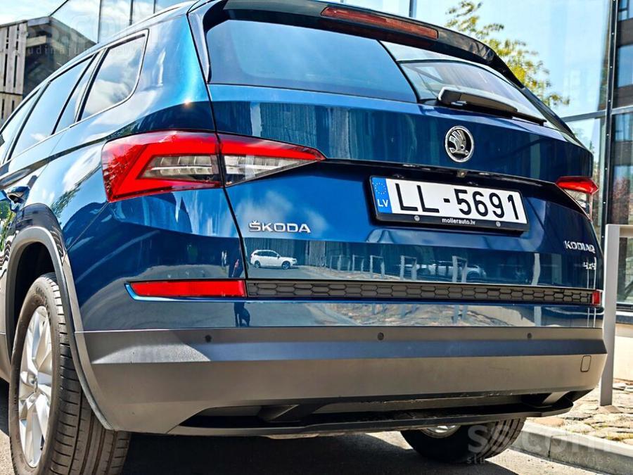 Синий Шкода Kodiaq 2018 в Рига, объемом двигателя 2.00 л и пробегом 139 тыс. км за 19900 €, фото 12 на AUTOMOTO.COM.LV