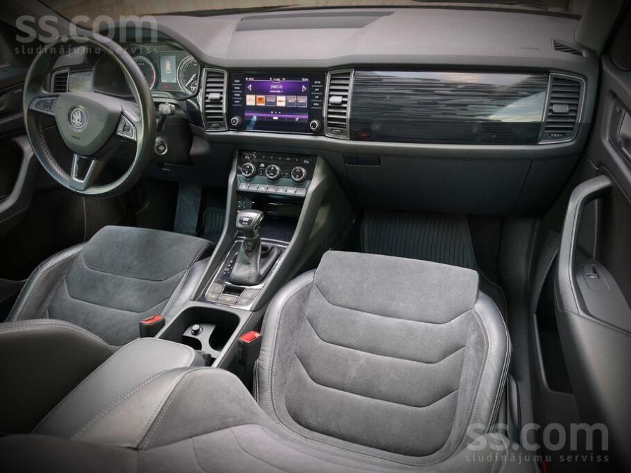Синий Шкода Kodiaq 2018 в Рига, объемом двигателя 2.00 л и пробегом 139 тыс. км за 19900 €, фото 13 на AUTOMOTO.COM.LV