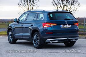 Zils Skoda Kodiaq 2018 Tallina, ar dzinēja tilpumu 2.00 L un nobraukumu 181 tūkst. km par 22250 €, foto 5 vietnē AUTOMOTO.COM.LV