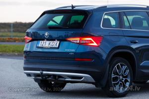 Zils Skoda Kodiaq 2018 Tallina, ar dzinēja tilpumu 2.00 L un nobraukumu 181 tūkst. km par 22250 €, foto 7 vietnē AUTOMOTO.COM.LV