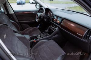Zils Skoda Kodiaq 2018 Tallina, ar dzinēja tilpumu 2.00 L un nobraukumu 181 tūkst. km par 22250 €, foto 12 vietnē AUTOMOTO.COM.LV