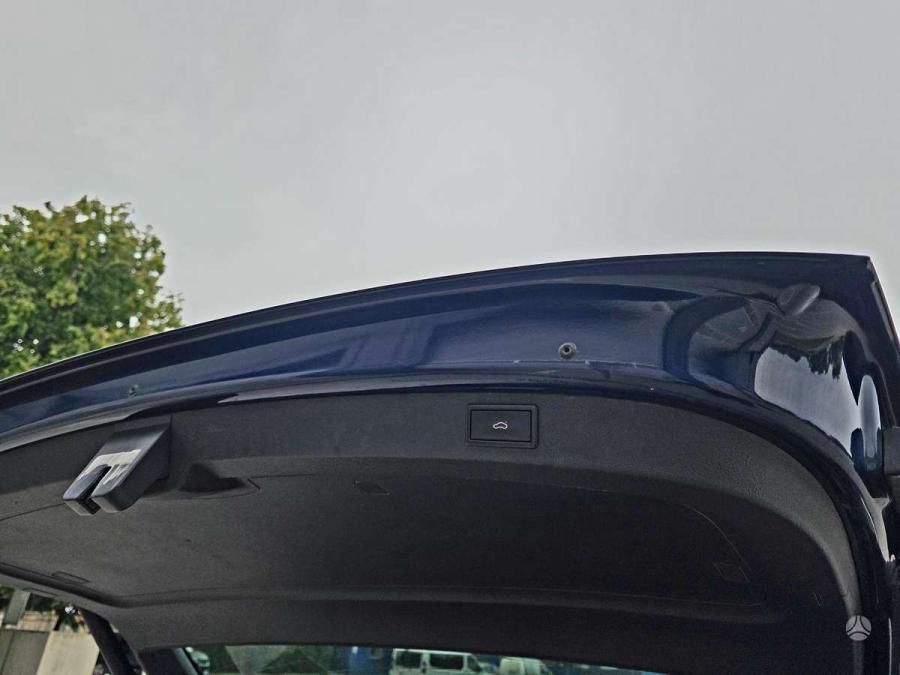 Zils Skoda Kodiaq 2018 Kretinga, ar dzinēja tilpumu 1.40 L un nobraukumu 235 tūkst. km par 13500 €, foto 14 vietnē AUTOMOTO.COM.LV