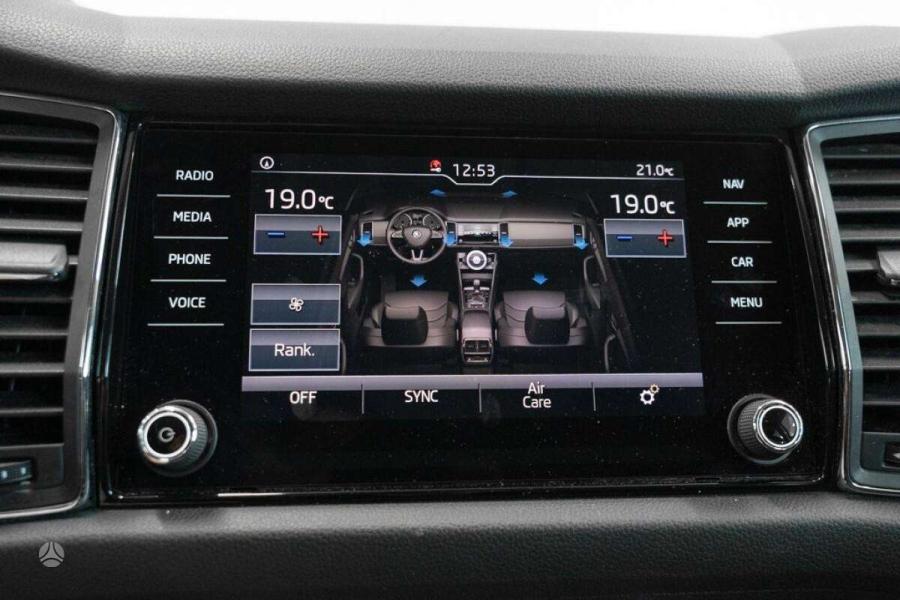 Синий Шкода Kodiaq 2018 в Вильнюс, объемом двигателя 2.00 л и пробегом 255 тыс. км за 16750 €, фото 15 на AUTOMOTO.COM.LV