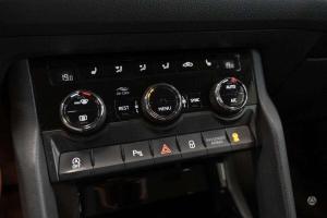 Синий Шкода Kodiaq 2018 в Вильнюс, объемом двигателя 2.00 л и пробегом 255 тыс. км за 16750 €, фото 16 на AUTOMOTO.COM.LV