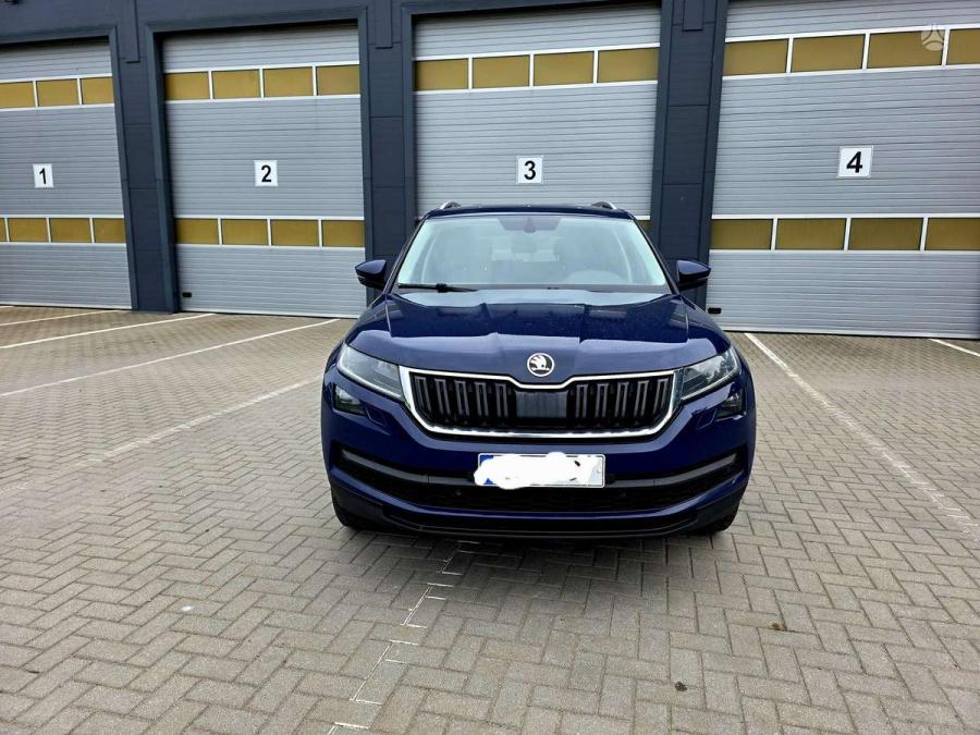 Синий Шкода Kodiaq 2018 в Кретинга, объемом двигателя 1.40 л и пробегом 233 тыс. км за 13000 €, фото 1 на AUTOMOTO.COM.LV