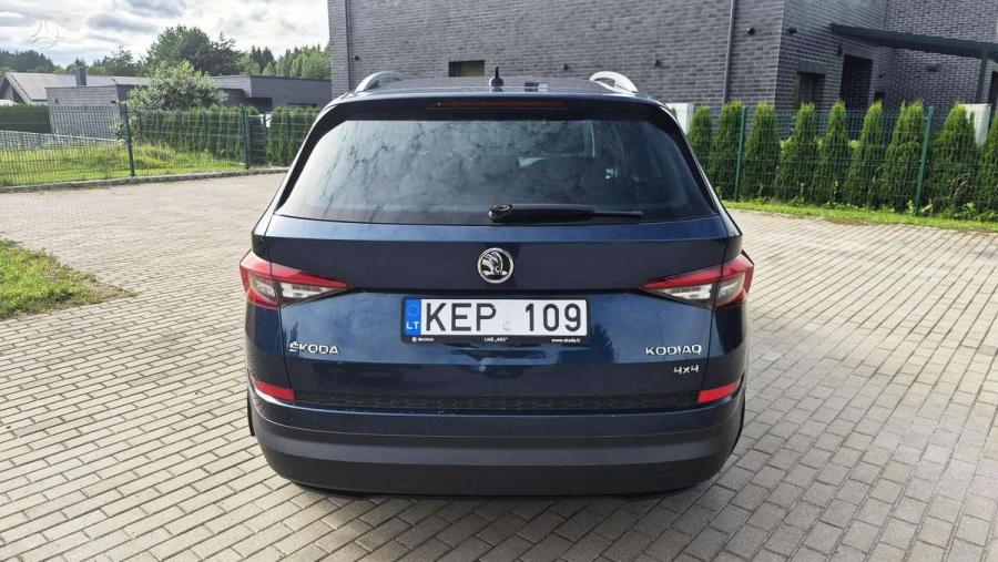 Синий Шкода Kodiaq 2018 в Вильнюс, объемом двигателя 1.98 л и пробегом 222 тыс. км за 13900 €, фото 5 на AUTOMOTO.COM.LV