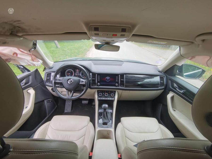 Zils Skoda Kodiaq 2018 Kauņa, ar dzinēja tilpumu 1.50 L un nobraukumu 134 tūkst. km par 12500 €, foto 21 vietnē AUTOMOTO.COM.LV