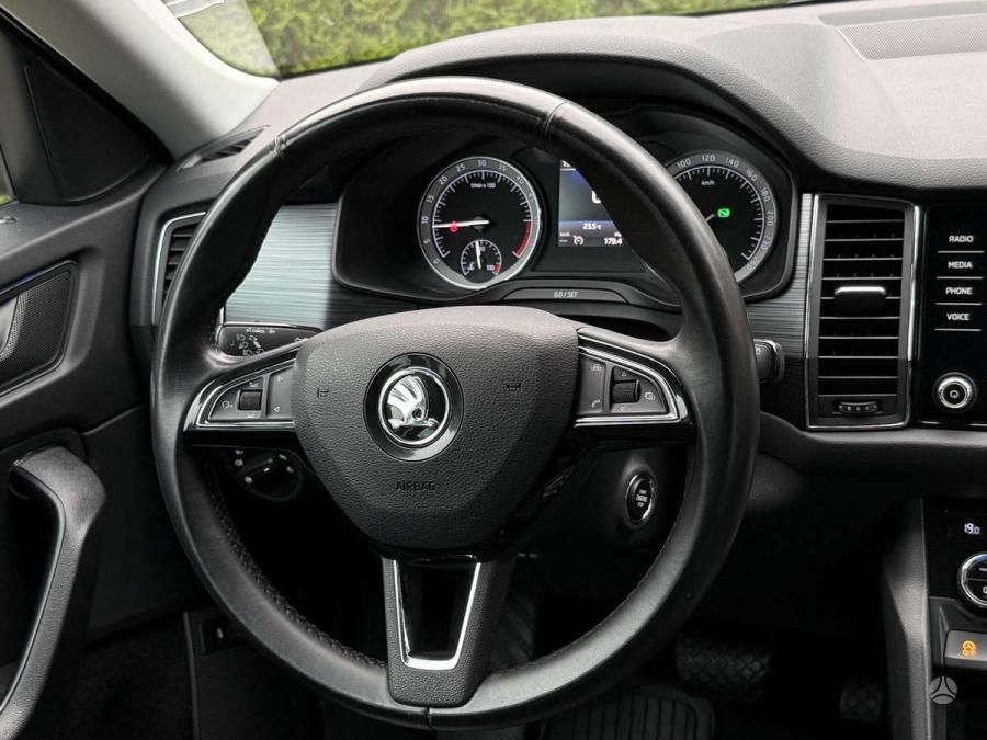 Zils Skoda Kodiaq 2018 Jonava, ar dzinēja tilpumu 1.97 L un nobraukumu 253 tūkst. km par 16750 €, foto 22 vietnē AUTOMOTO.COM.LV