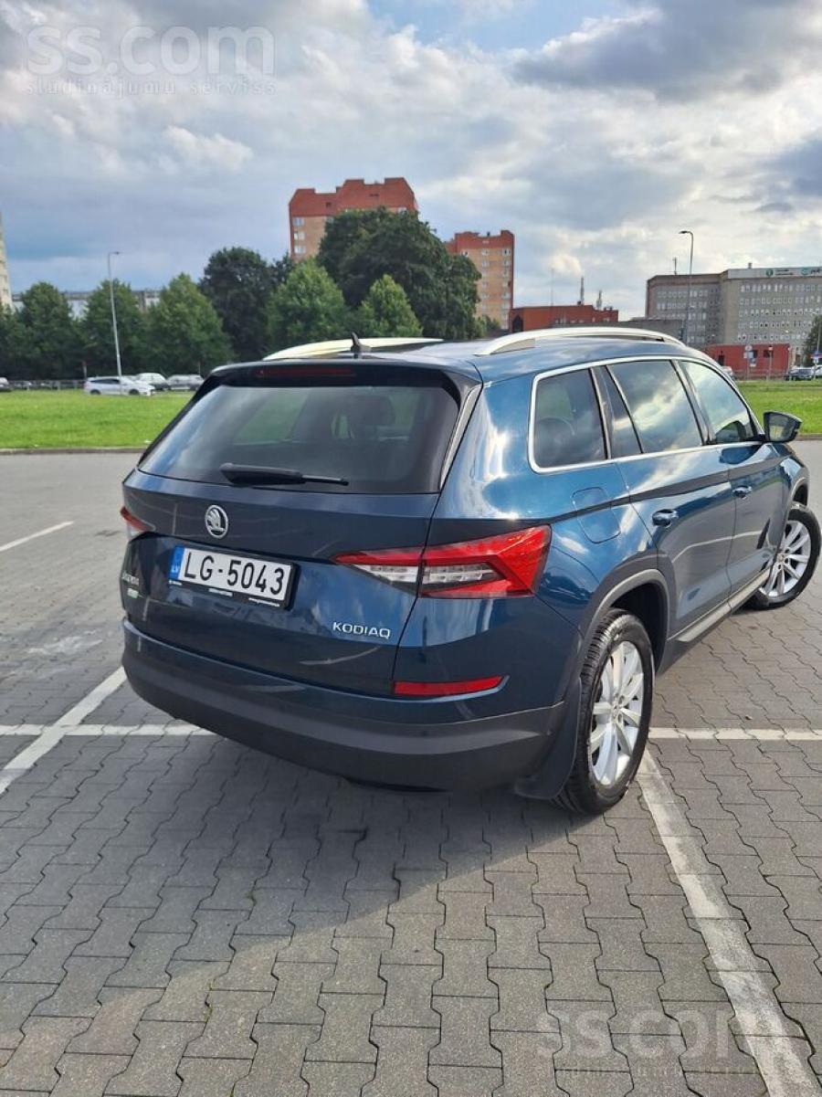 Blue Skoda Kodiaq 2018 in Riga, with an engine capacity of 2.00 L and mileage of 121 thousand km for 17500 €, photo 7 on AUTOMOTO.COM.LV