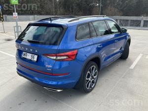 Синий Шкода Kodiaq 2019 в Рига, объемом двигателя 2.00 л и пробегом 108 тыс. км за 27000 €, фото 2 на AUTOMOTO.COM.LV