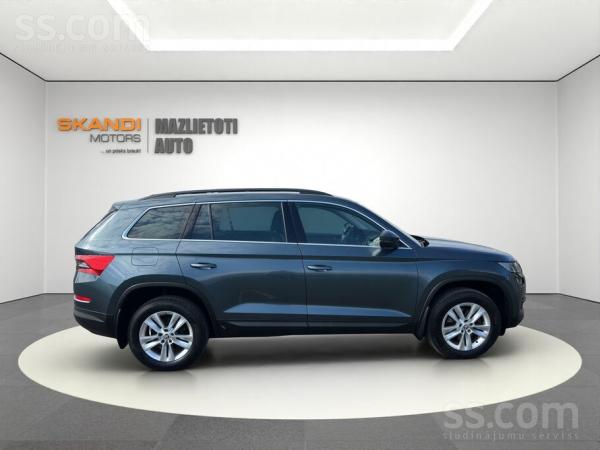 Zils Skoda Kodiaq 2019 Rīga, ar dzinēja tilpumu 2.00 L un nobraukumu 206 tūkst. km par 19490 €, foto 7 vietnē AUTOMOTO.COM.LV