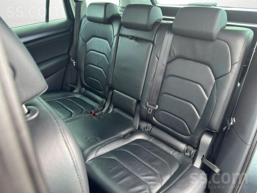 Blue Skoda Kodiaq 2019 in Riga, with an engine capacity of 2.00 L and mileage of 206 thousand km for 19490 €, photo 14 on AUTOMOTO.COM.LV