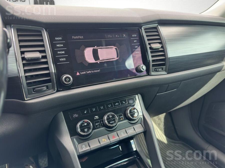 Blue Skoda Kodiaq 2019 in Riga, with an engine capacity of 2.00 L and mileage of 206 thousand km for 19490 €, photo 16 on AUTOMOTO.COM.LV