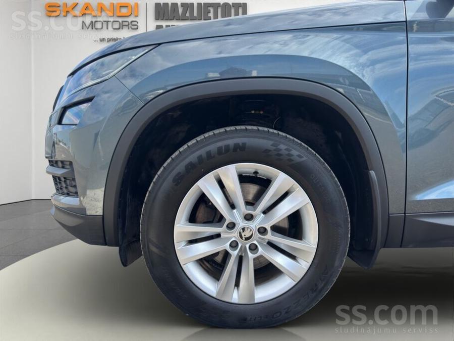 Blue Skoda Kodiaq 2019 in Riga, with an engine capacity of 2.00 L and mileage of 206 thousand km for 19490 €, photo 19 on AUTOMOTO.COM.LV