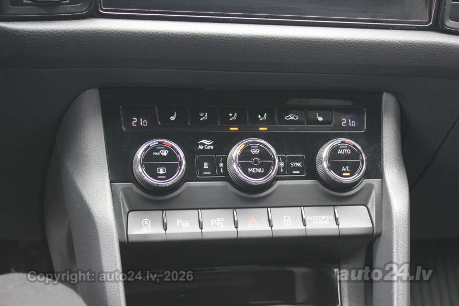 Zils Skoda Kodiaq 2019 Tallina, ar dzinēja tilpumu 2.00 L un nobraukumu 80 tūkst. km par 32999 €, foto 24 vietnē AUTOMOTO.COM.LV
