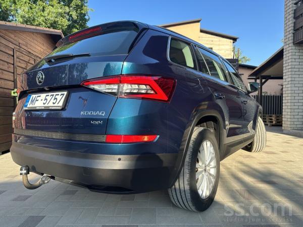 Blue Skoda Kodiaq 2019 in Jelgava, with an engine capacity of 2.00 L and mileage of 131 thousand km for 22500 €, photo 3 on AUTOMOTO.COM.LV