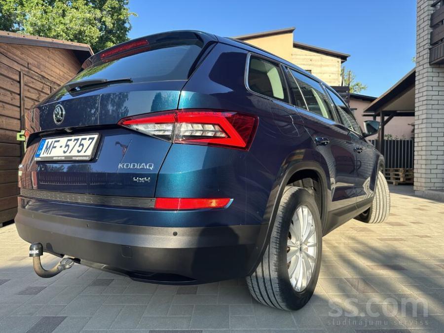 Zils Skoda Kodiaq 2019 Jelgava, ar dzinēja tilpumu 2.00 L un nobraukumu 131 tūkst. km par 22500 €, foto 4 vietnē AUTOMOTO.COM.LV