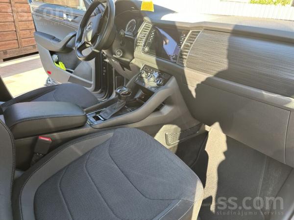 Blue Skoda Kodiaq 2019 in Jelgava, with an engine capacity of 2.00 L and mileage of 131 thousand km for 22500 €, photo 8 on AUTOMOTO.COM.LV