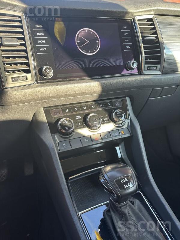 Blue Skoda Kodiaq 2019 in Jelgava, with an engine capacity of 2.00 L and mileage of 131 thousand km for 22500 €, photo 9 on AUTOMOTO.COM.LV