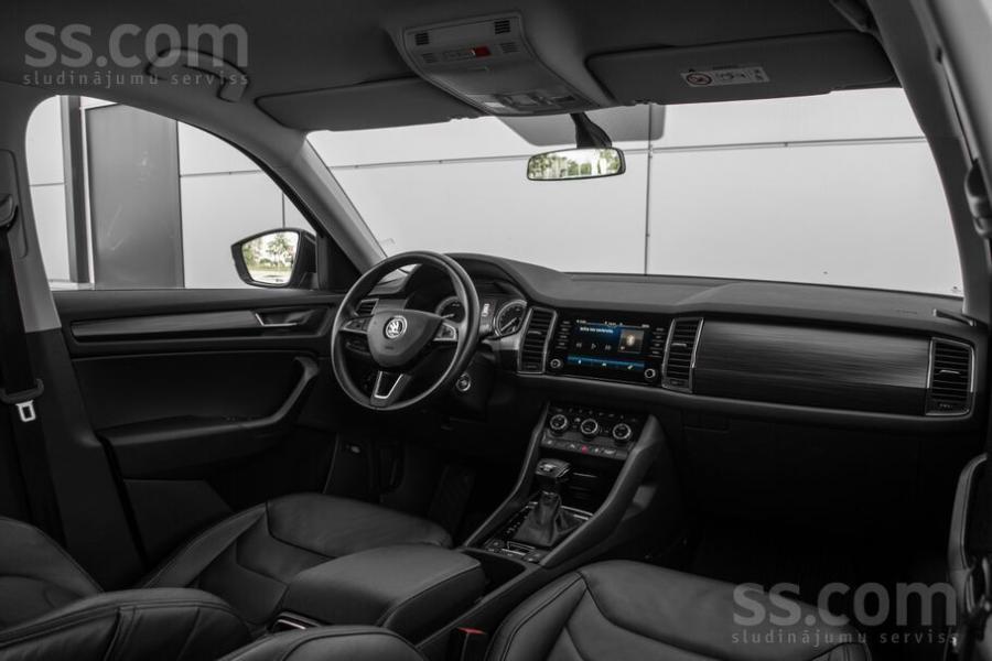 Blue Skoda Kodiaq 2019 in Riga, with an engine capacity of 2.00 L and mileage of 132 thousand km for 19990 €, photo 17 on AUTOMOTO.COM.LV