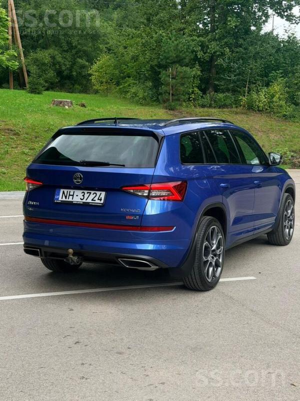 Zils Skoda Kodiaq 2019 Ogre, ar dzinēja tilpumu 2.00 L un nobraukumu 110 tūkst. km par 29750 €, foto 9 vietnē AUTOMOTO.COM.LV