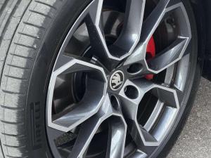 Zils Skoda Kodiaq 2019 Jonava, ar dzinēja tilpumu 1.97 L un nobraukumu 229 tūkst. km par 22990 €, foto 44 vietnē AUTOMOTO.COM.LV