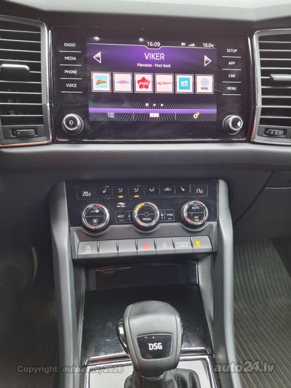Zils Skoda Kodiaq 2019 Tallina, ar dzinēja tilpumu 1.50 L un nobraukumu 114 tūkst. km par 21000 €, foto 3 vietnē AUTOMOTO.COM.LV